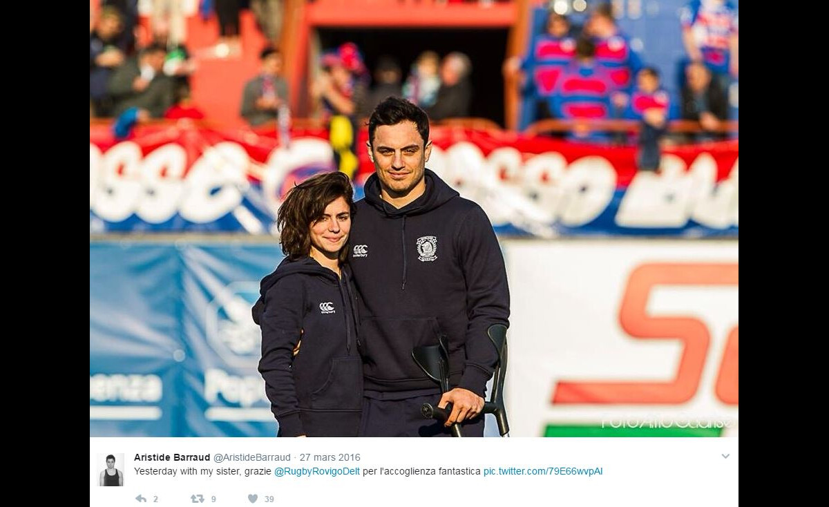 Photo : Aristide Barraud pose avec sa soeur également blessée lors des ... Photo : Aristide Barraud pose avec sa soeur également blessée lors des ...