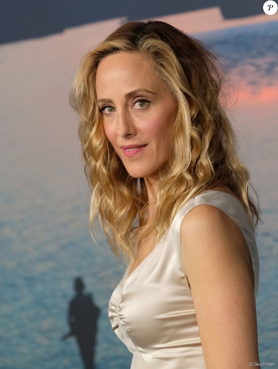 Kim Raver à la première de 'Kong: Skull Island' au théâtre Dolby à ...