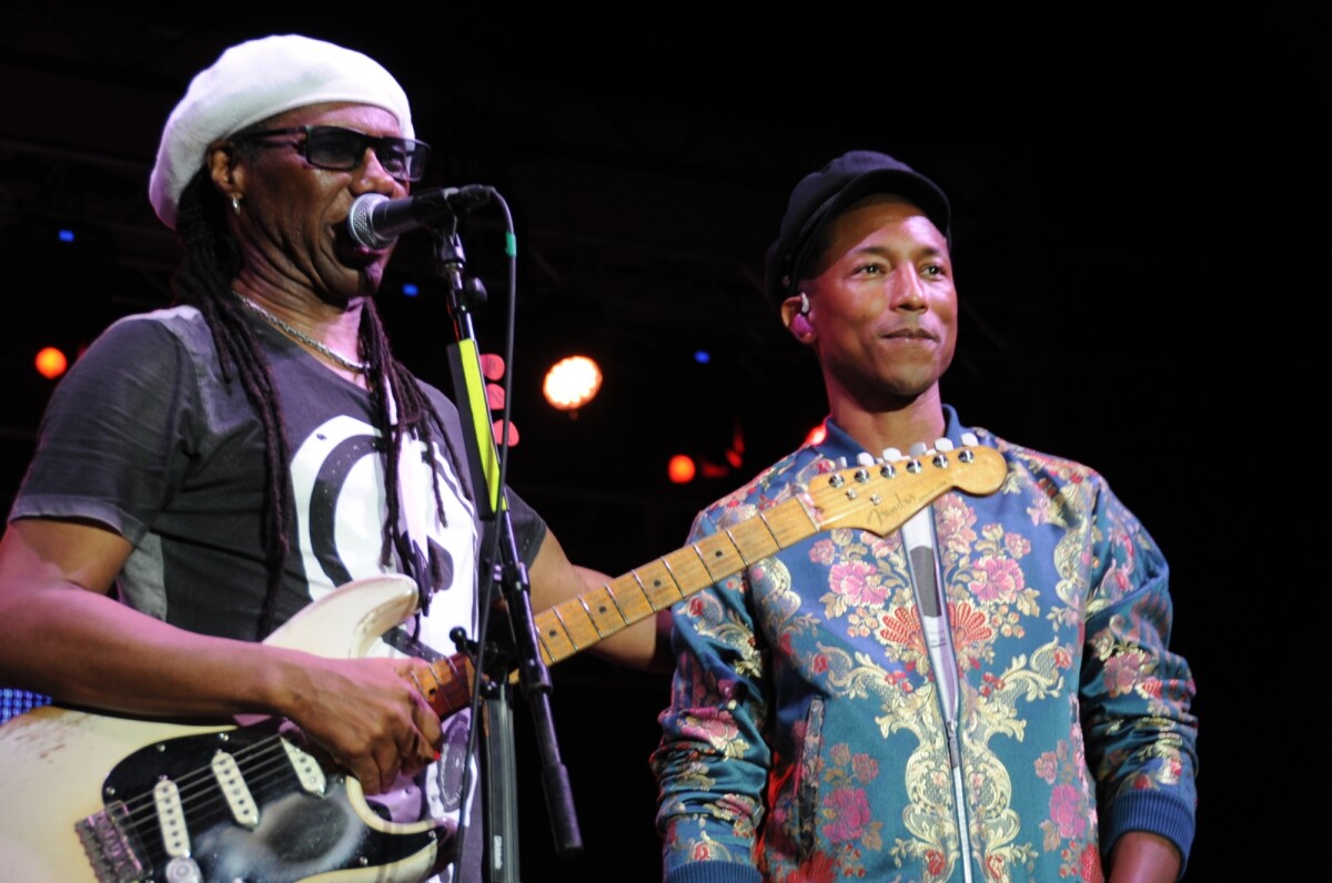 Photo : Nile Rodgers et Pharrell Williams en concert au « Martha Clara ...