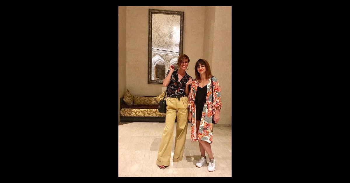 Fauve Hautot proche de sa petite soeur Calliope, son double ! - Ode ...