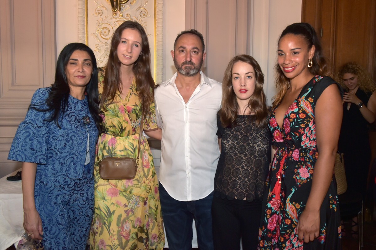 Photo : Fatima Adoum, Clémence Rochefort (fille de Jean Rochefort ...