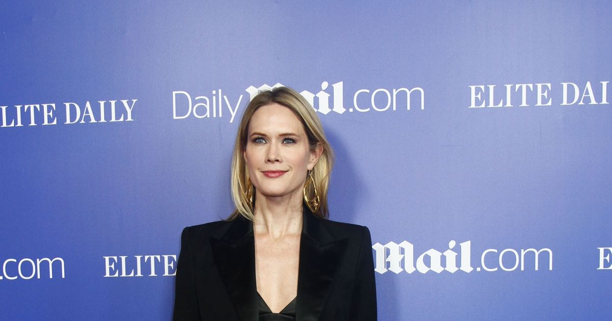 Stephanie March à la soirée The DailyMail.com and Elite Daily holiday à ...