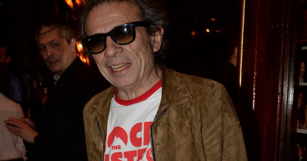 Philippe Manoeuvre - Soirée Villa Schweppes chez Maxim's à Paris, le 16 ...