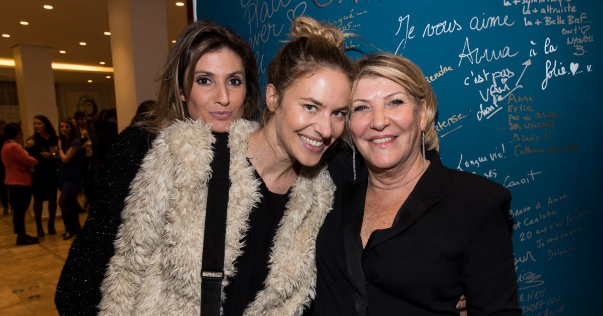 Caroline Ithurbide, Olivia de Buren (journaliste), Anna Carlota ...