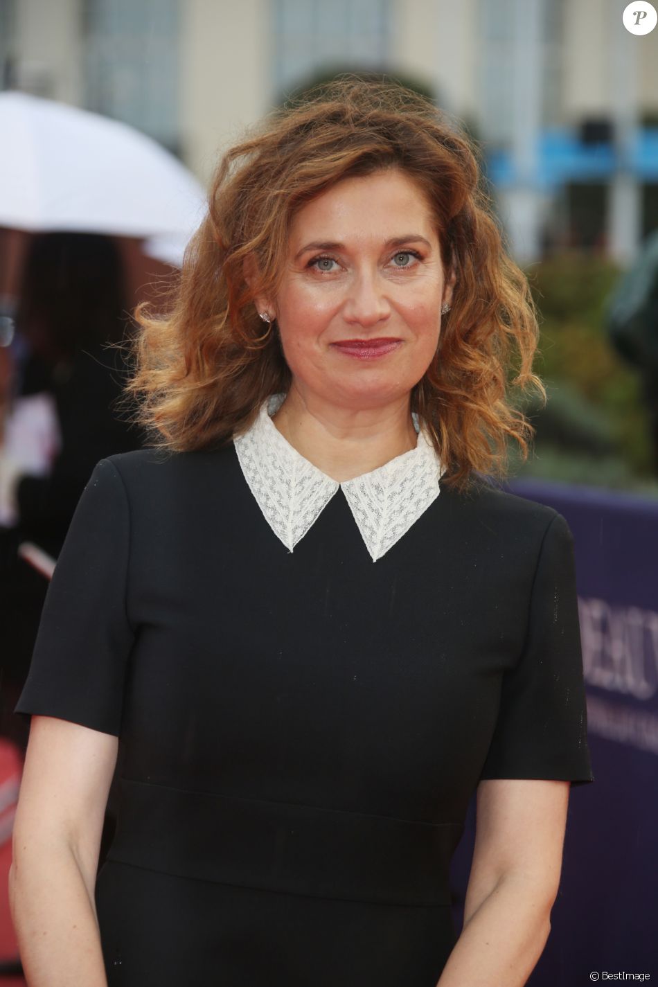 Emmanuelle Devos à la première de Kidnap lors du 43e Festival du Cinéma ...
