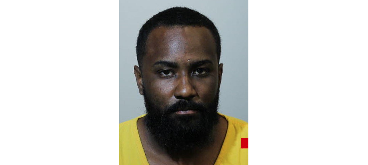Photo : Nouveau mug shot de Nick Gordon daté du 20 mars 2018 - Purepeople