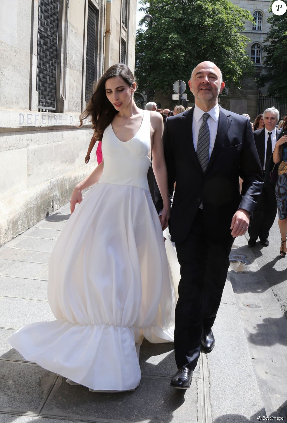 Pierre Moscovici et Anne-Michelle Bastéri lors de leur mariage à la ...