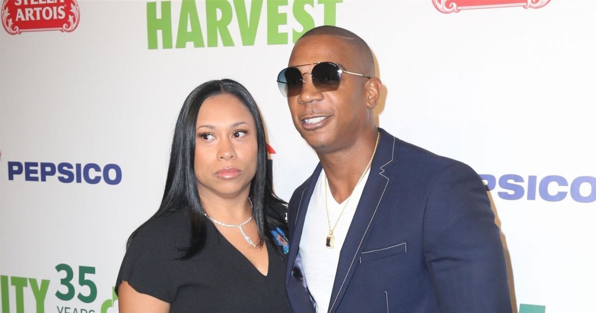 Aisha Atkins et sa femme Ja Rule au 35e gala annuel City Harvest à New ...