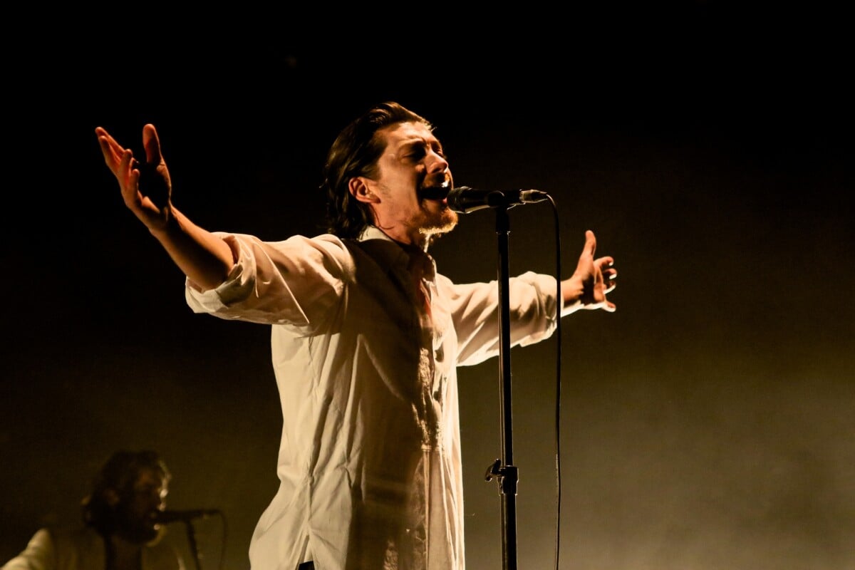 Photo : Alex Turner - Arctic Monkeys en concert au Zénith de Paris, le ...