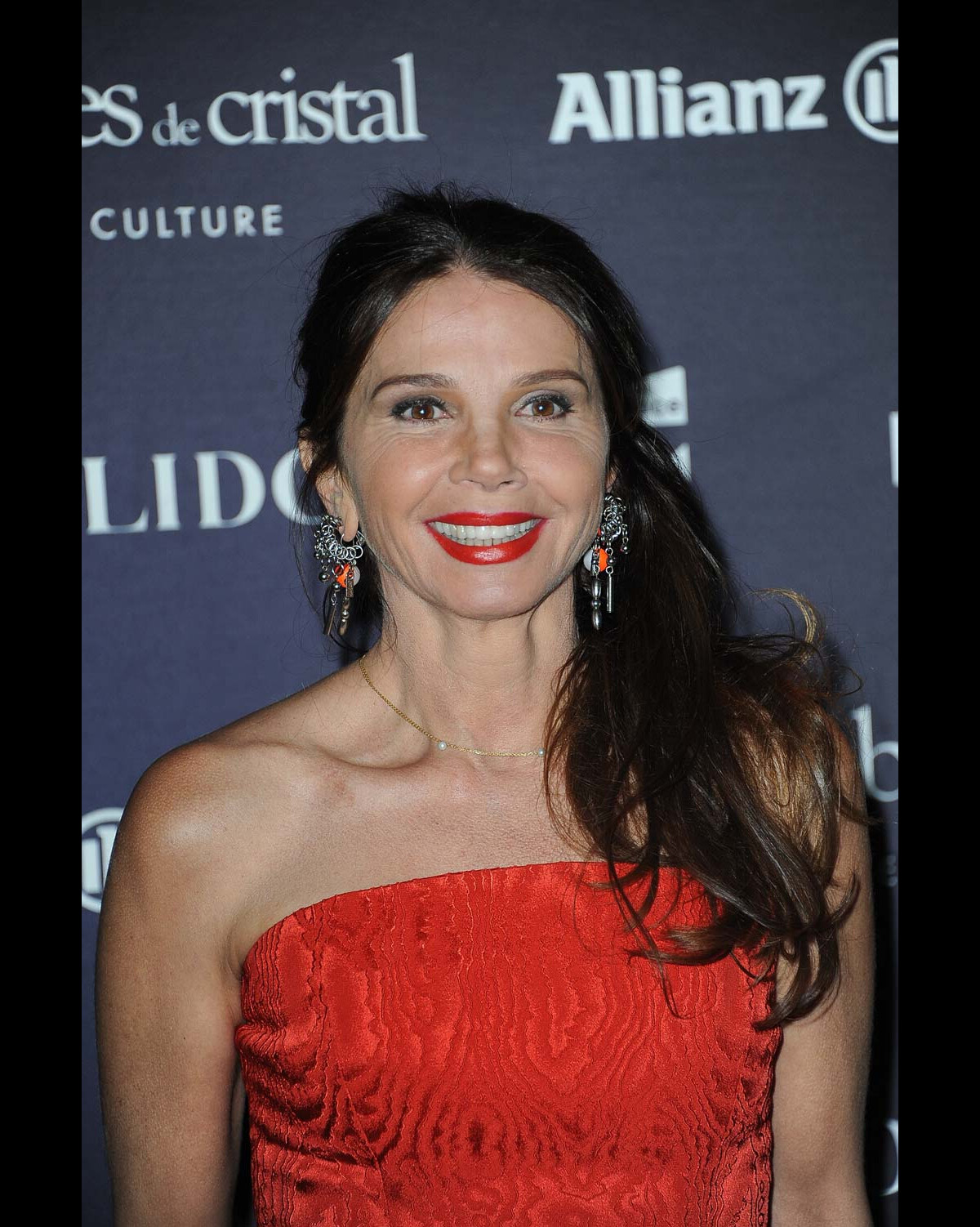 Photo : Victoria Abril aux Globes de Cristal, au Lido, le 6 février ...