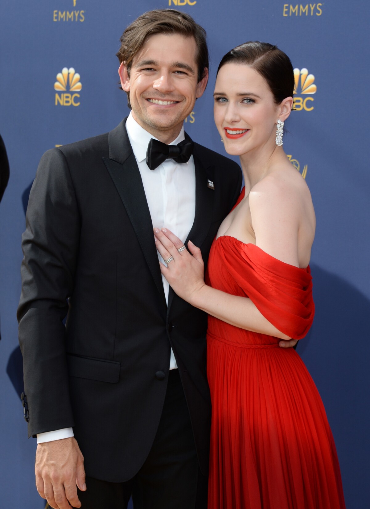 Photo : Michael Zegen et Rachel Brosnahan au 70ème Primetime Emmy ...