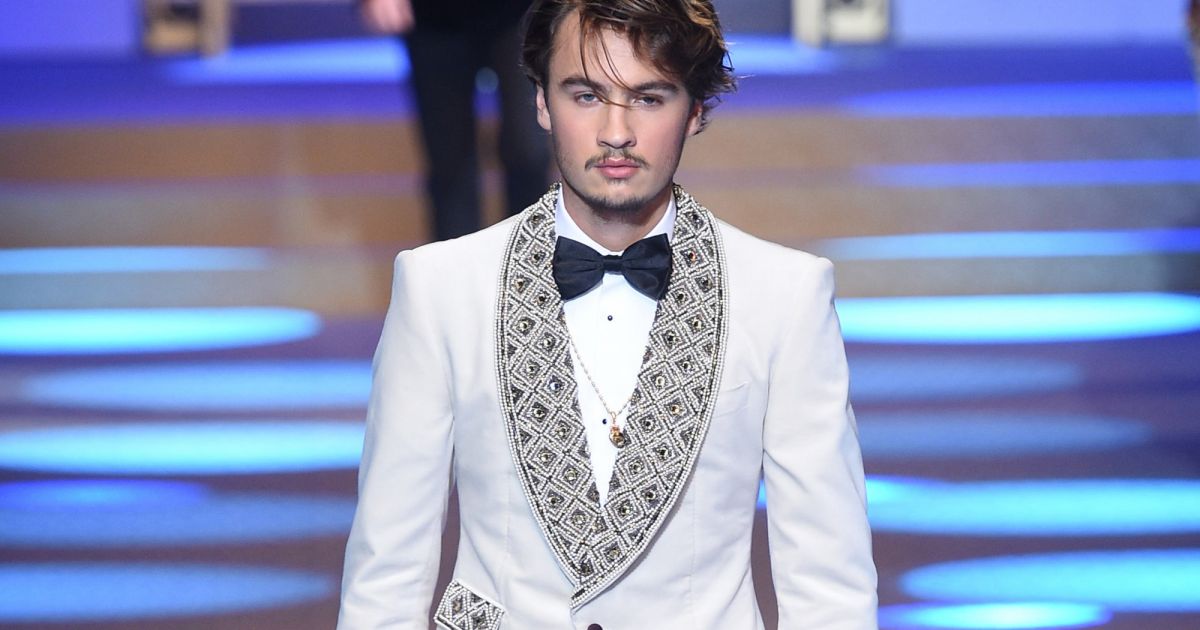Brandon Lee, fils de T. Lee et P. Anderson - Dolce Gabbana : Les ...