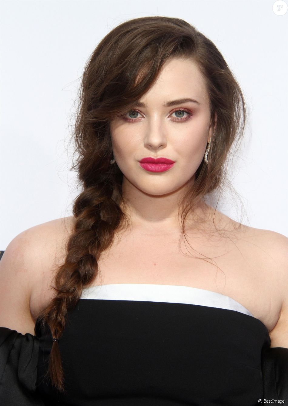 Katherine Langford - Avant-première du film Love, Simon au Westfield ...