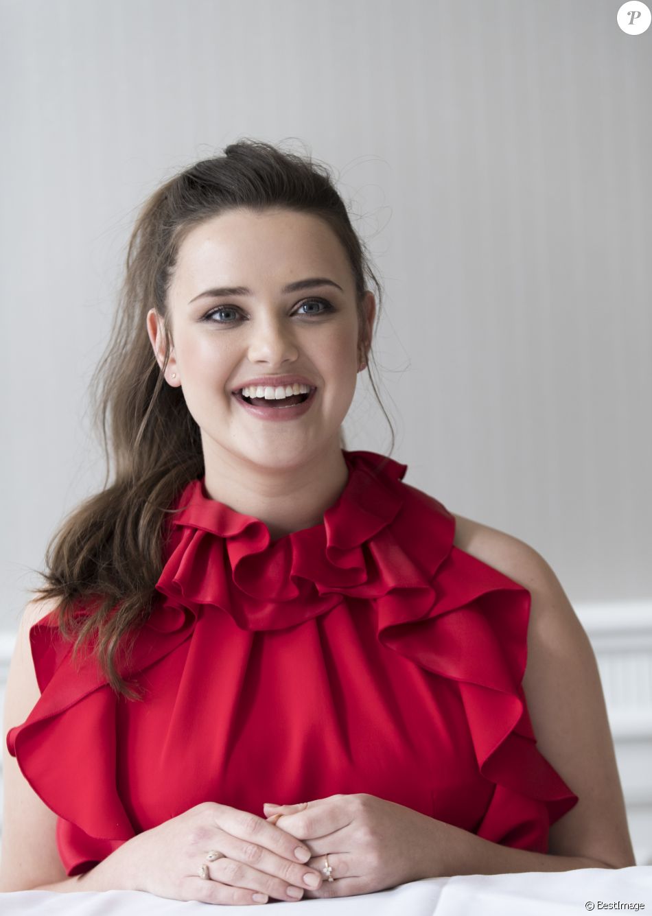 Katherine Langford lors de la conférence de presse du film Love, Simon ...