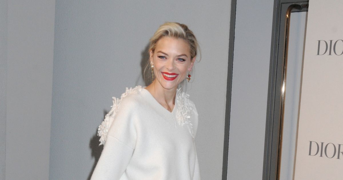 Jaime King assiste à la soirée pré-Gala International Guggenheim rendu ...