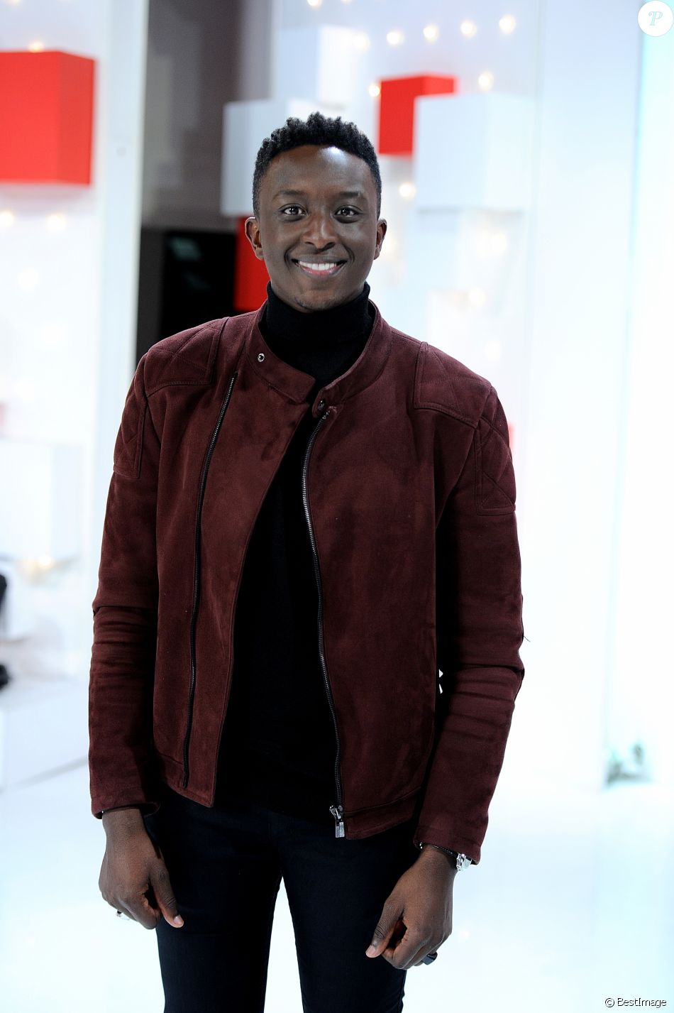 Exclusif - Ahmed Sylla - Enregistrement de l'émission Vivement Dimanche ...