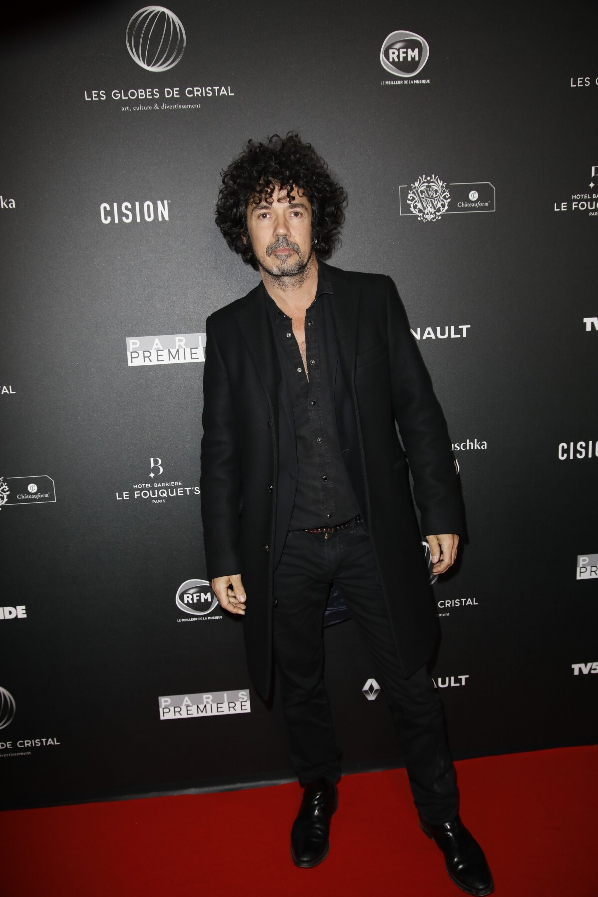 Photo : Exclusif - Yarol Poupaud arrive à la 14ème cérémonie des Globes ...