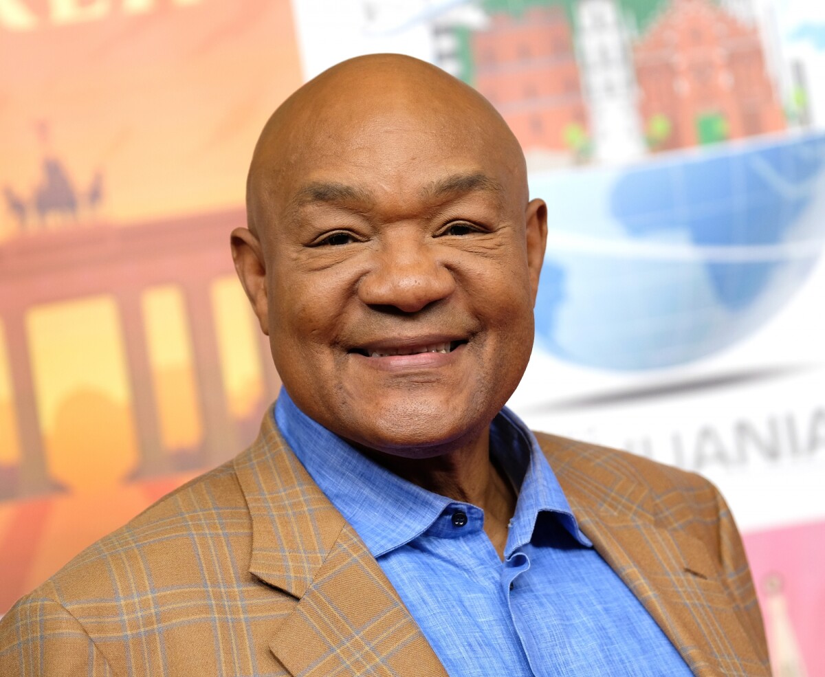Photo : George Foreman au Photocall de l'émission "Better Late Than ...