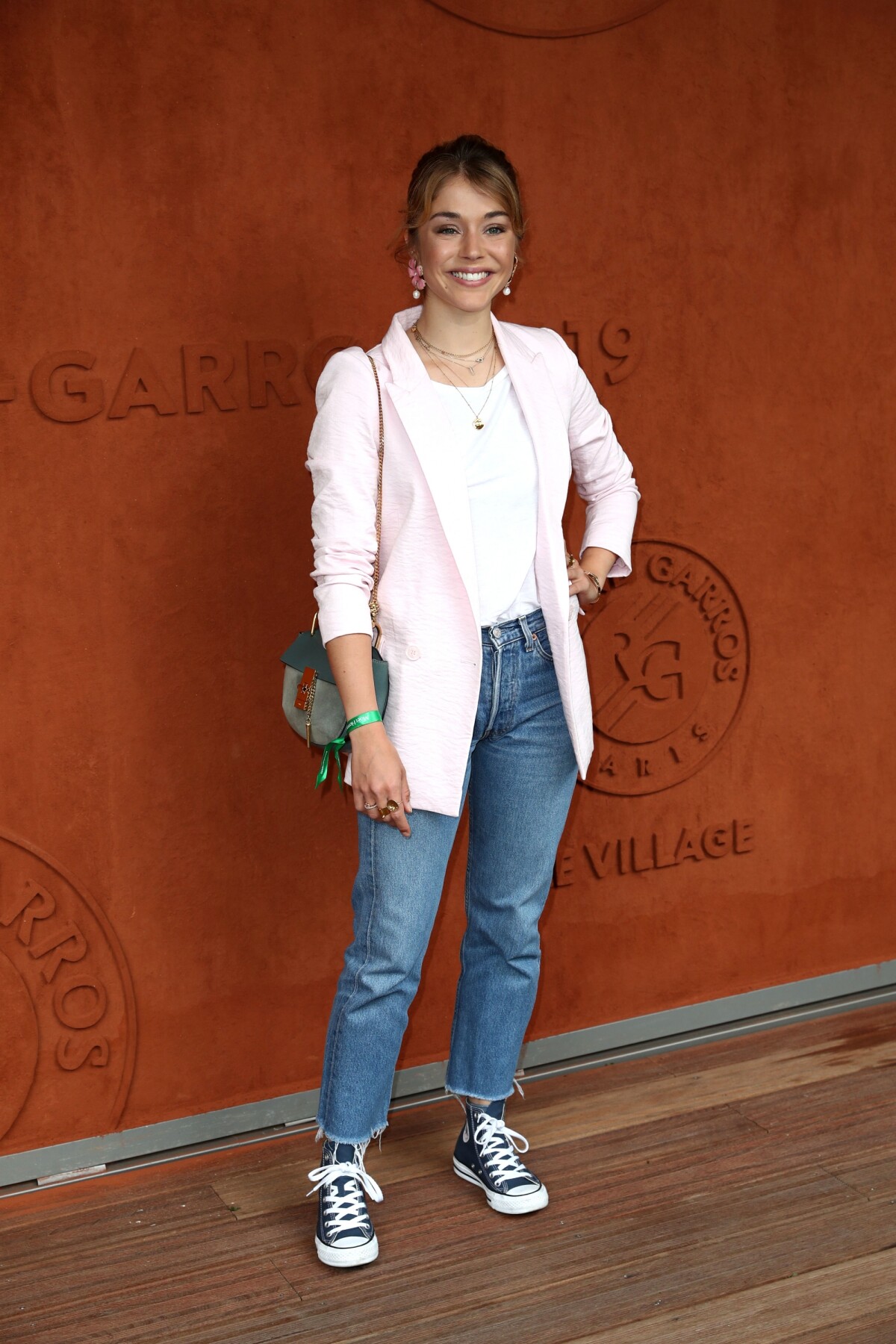 Photo : Alice Isaaz au Village de Roland-Garros pour la finale hommes ...