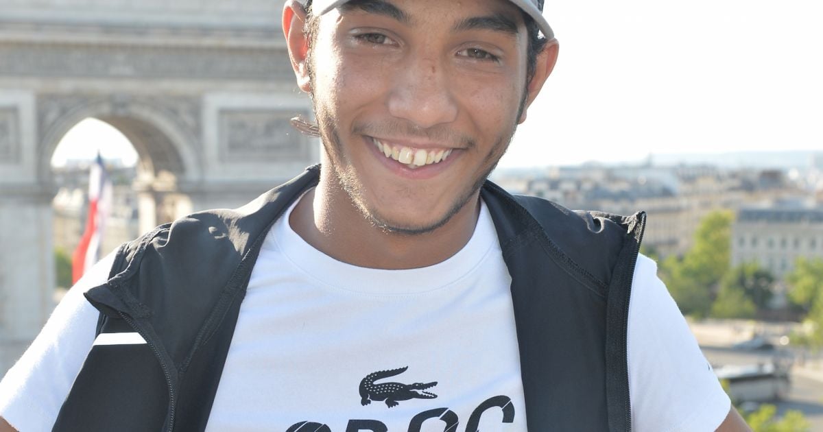 Exclusif - Dylan Robert au cocktail pour l'ouverture de la 8ème édition ...