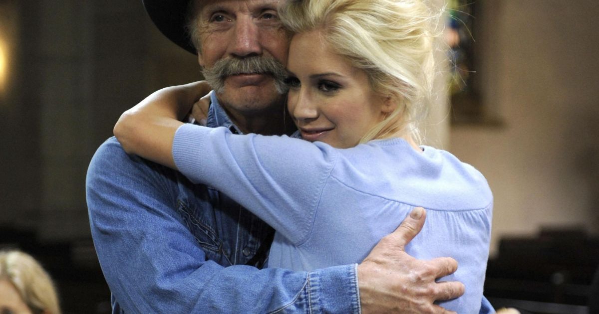 Heidi Montag et son père Bill. Avril 2009. - Purepeople