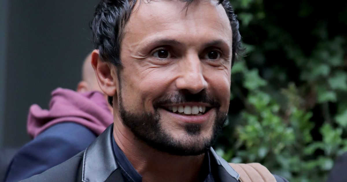 Willy Rovelli - Arrivées et sorties des invités de l'émission Vivement ...