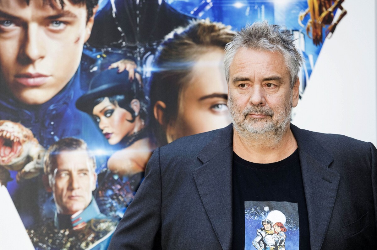 Photo : Luc Besson sur le photocall de son film "Valérian et la Cité ...