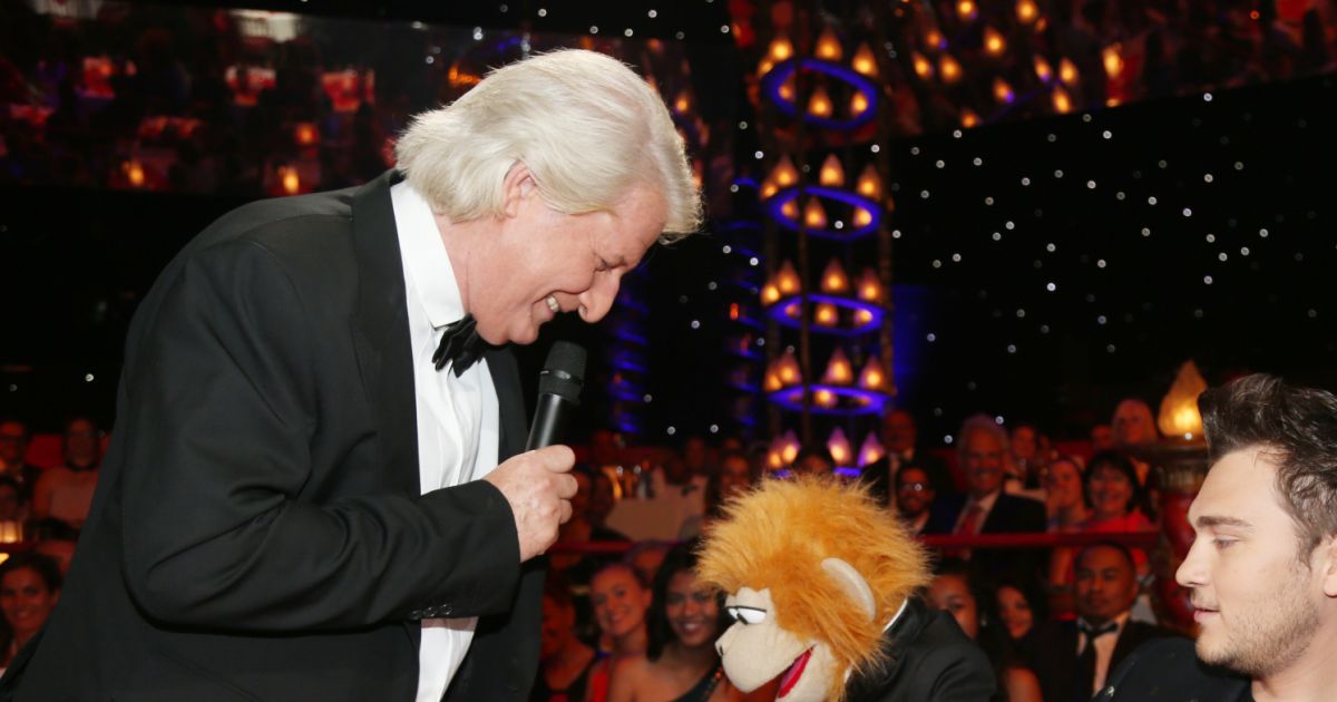 Exclusif - Patrick Sébastien, le ventriloque Jeff Panacloc et sa marionette Jean-Marc, Jean ...
