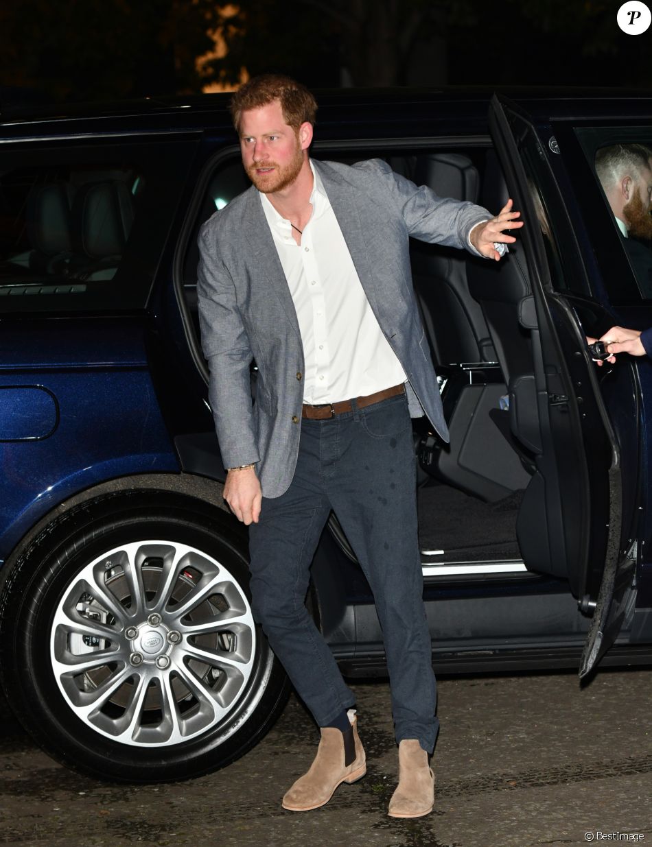 Le prince Harry, duc de Sussex, arrive à la cérémonie des OnSide Awards ...