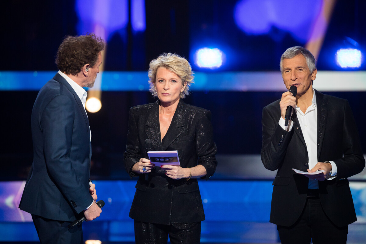 Photo : Sophie Davant, Nagui, Jean Paul Rouve - Deuxième jour de la 33ème édition du Téléthon au ...