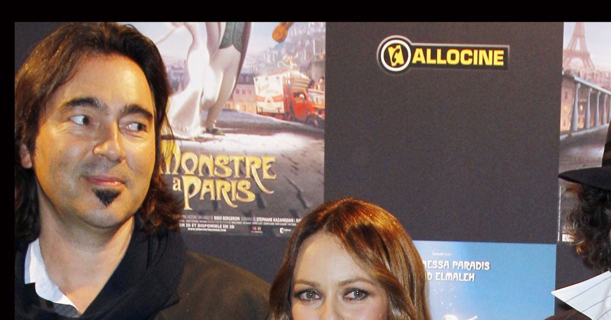 -M- et Vanessa Paradis à l'avant-première du film Un monstre à Paris ...