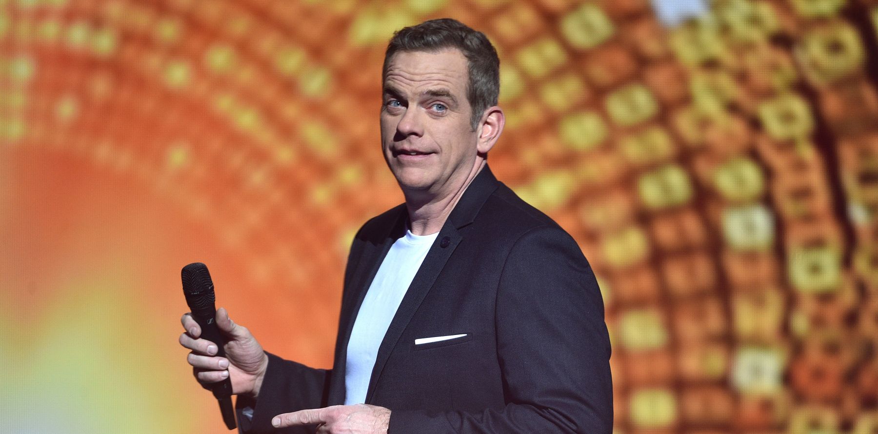 Garou en deuil : il pleure "un homme exceptionnel" - Purepeople