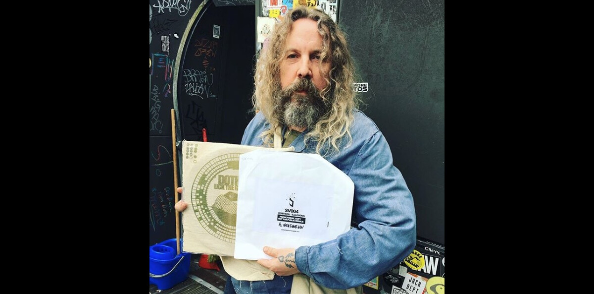 Photo : Andrew Weatherall sur Instagram. Le 24 juin 2019. - Purepeople