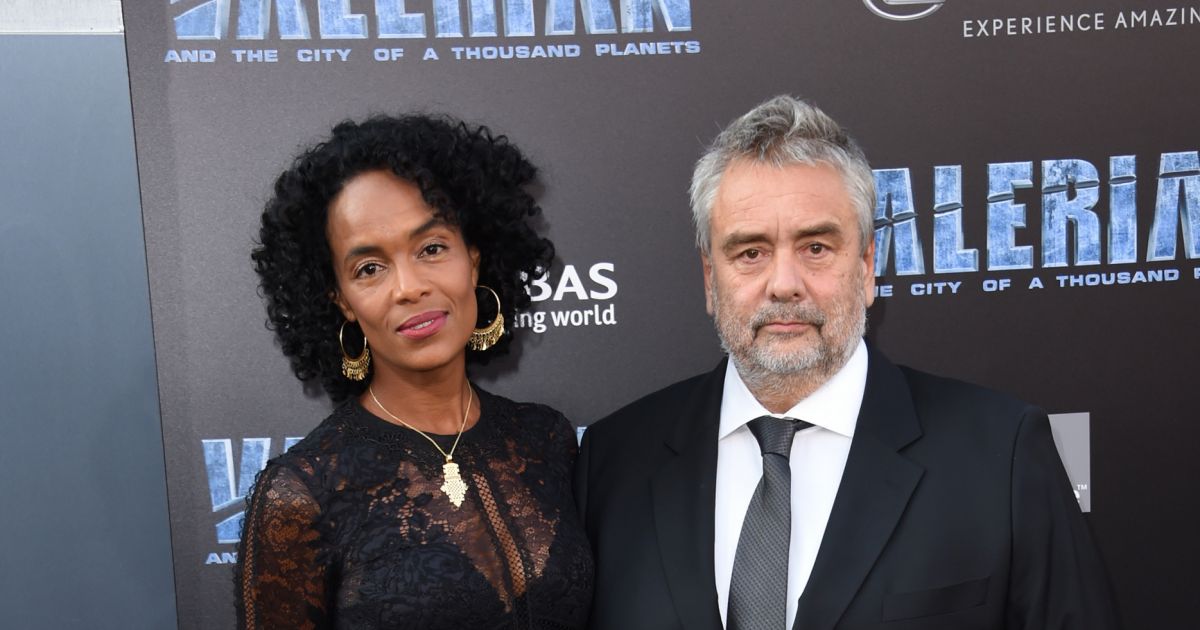 Luc Besson avec sa femme Virginie Besson-Silla à la première de ...