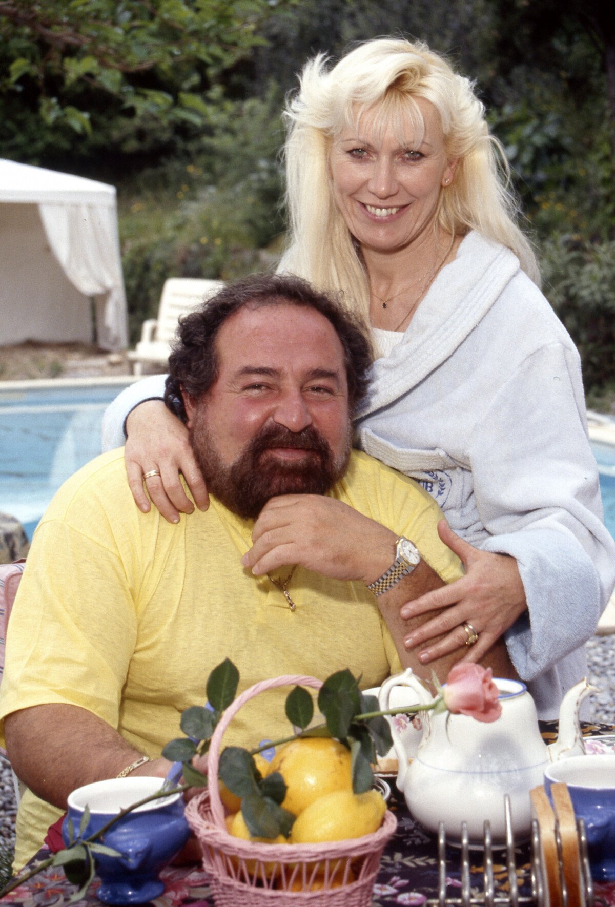 Photo : Archives - Richard Anthony et Elisabeth à Cannes en 1993 ...