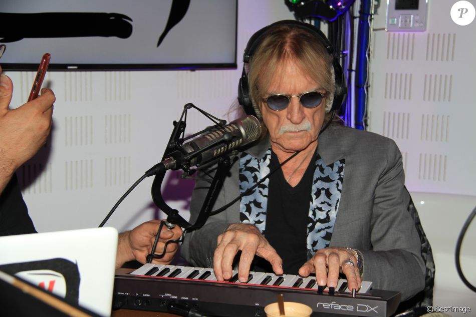 Exclusif - Christophe (Daniel Bevilacqua) lors de l'enregistrement de l ...