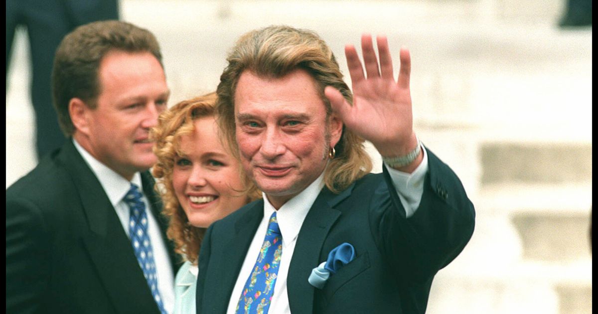 Mariage de Johnny Hallyday et Laeticia à Paris, avec André Boudou, le ...