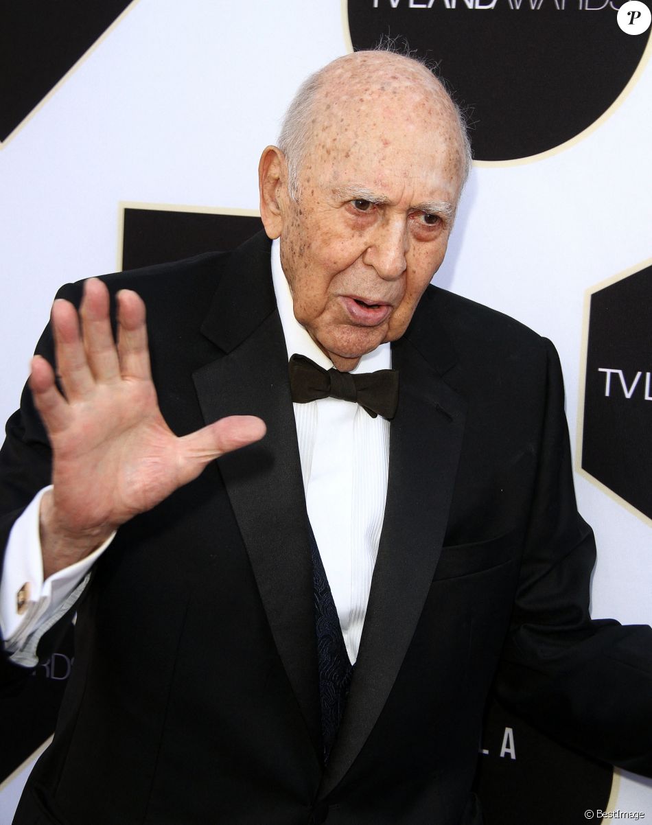 Carl Reiner à la soirée 2015 TV LAND Awards à Beverly Hills, le 11 ...