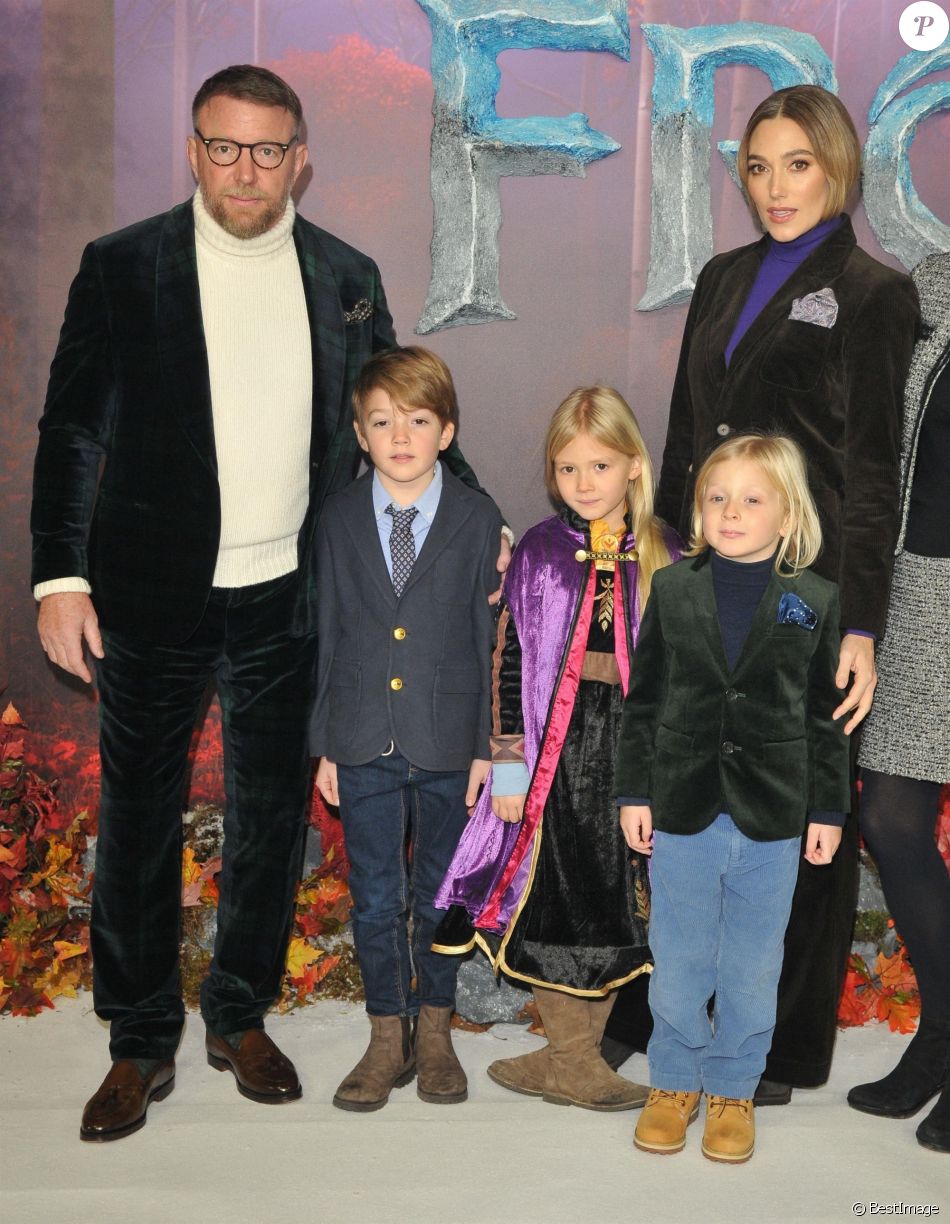 Guy Ritchie, ses enfants Rafael, Rivka, Levi et sa femme Jacqui Ainsley ...