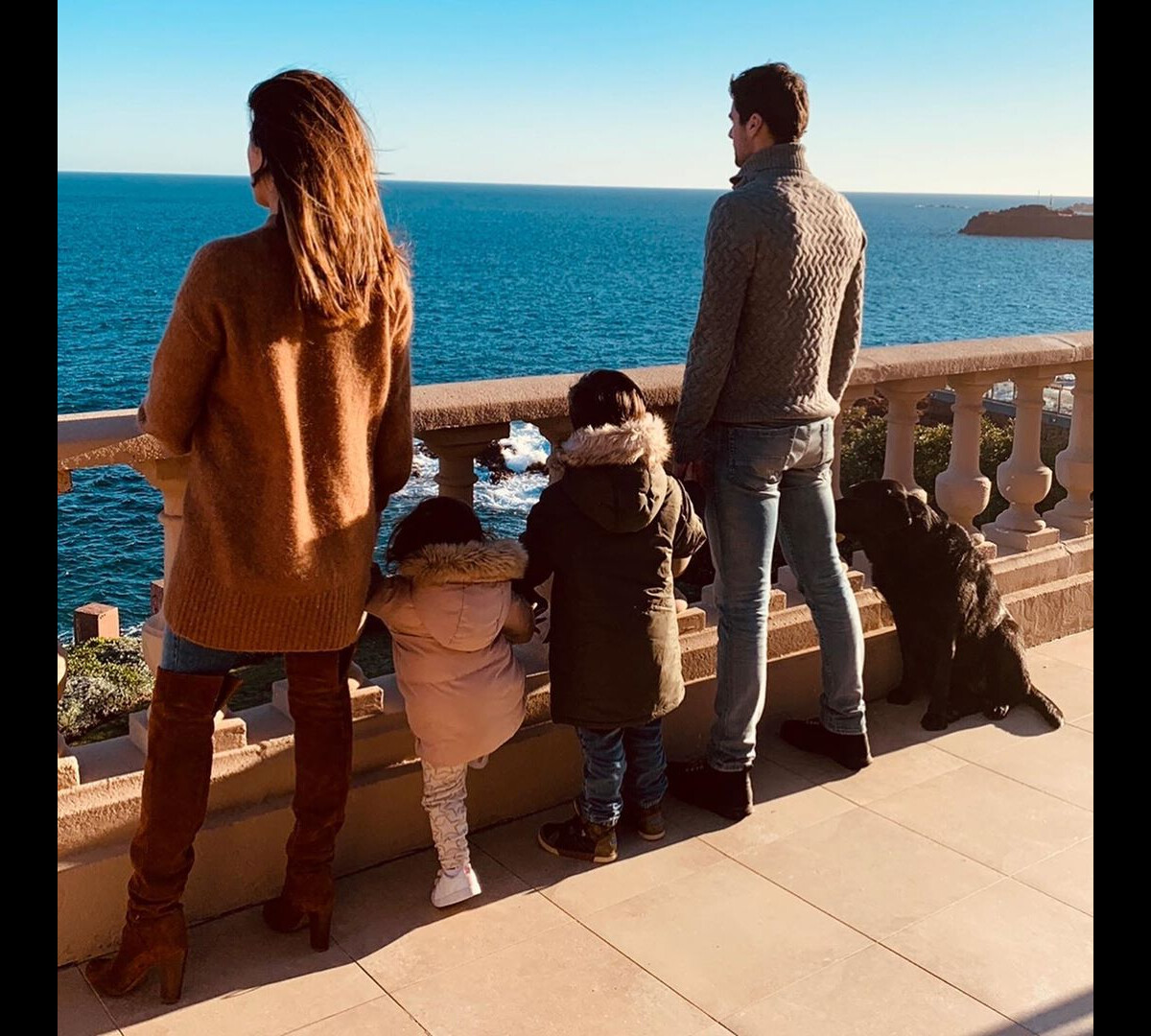 Photo : Karine Ferri avec son mari Yoann Gourcuff et ses enfants Maël ...