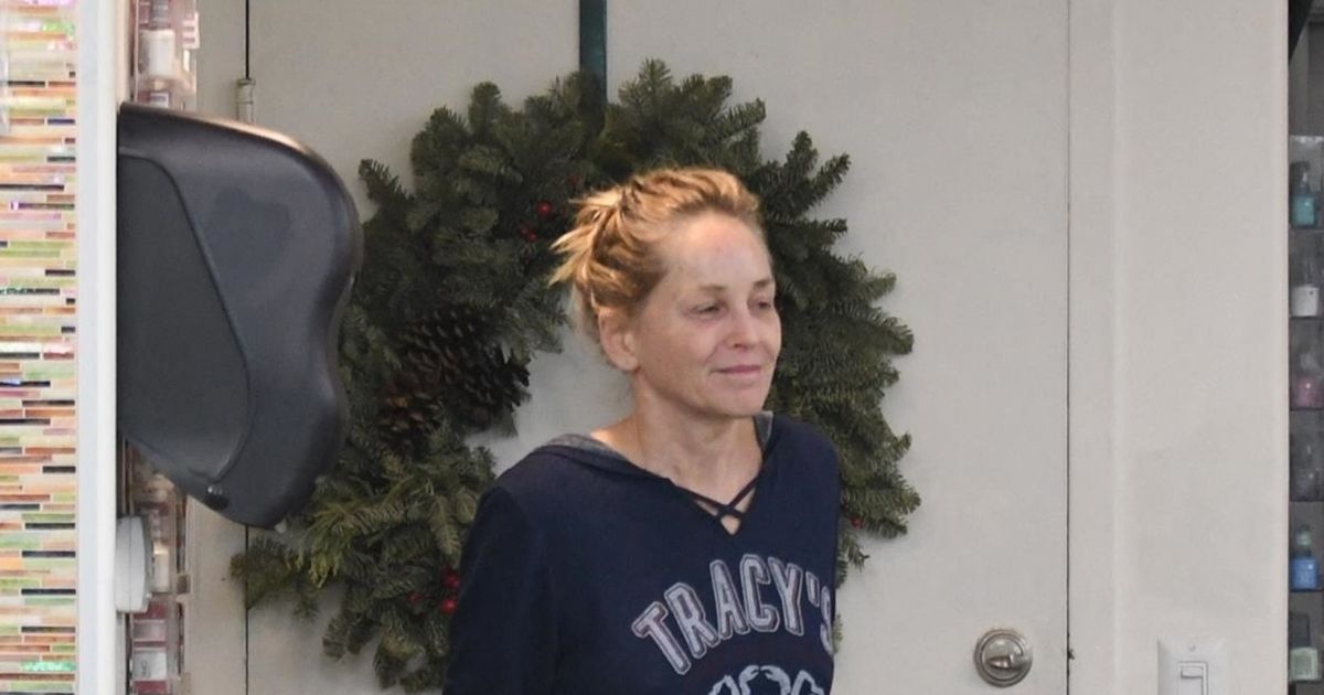 Exclusif - Sans maquillage, Sharon Stone prend soin d'elle dans un ...