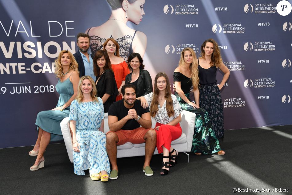 Ingrid Chauvin, Maud Baecker, Alexandre Brasseur, Anne Caillon, Samy ...