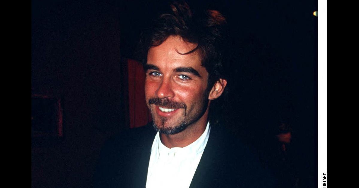 Pierre Cosso dans la pièce Mec Mic Mac en 1994 - Purepeople