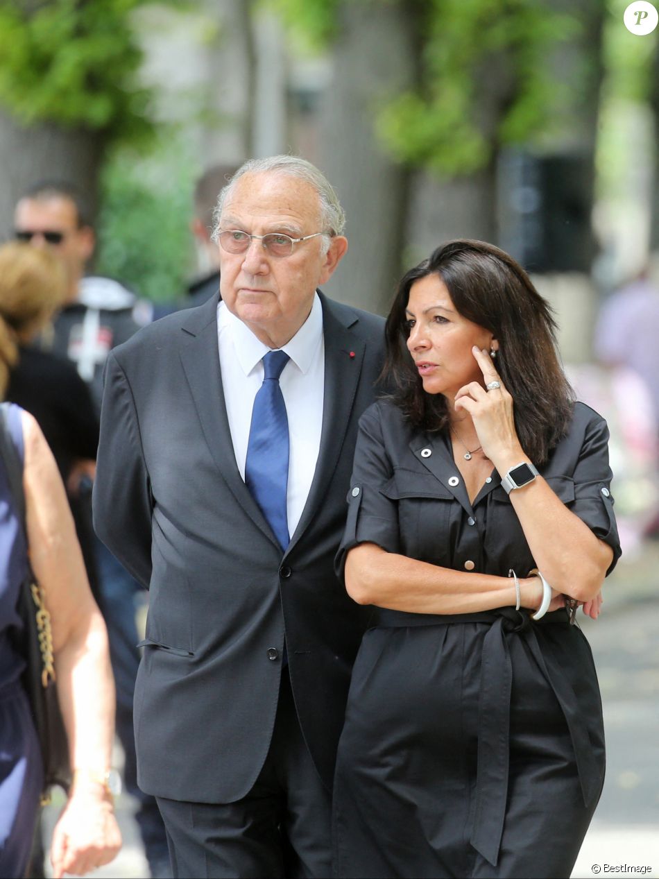 Exclusif - Pierre Aidenbaum et Anne Hidalgo - Obsèques de Simone Veil ...