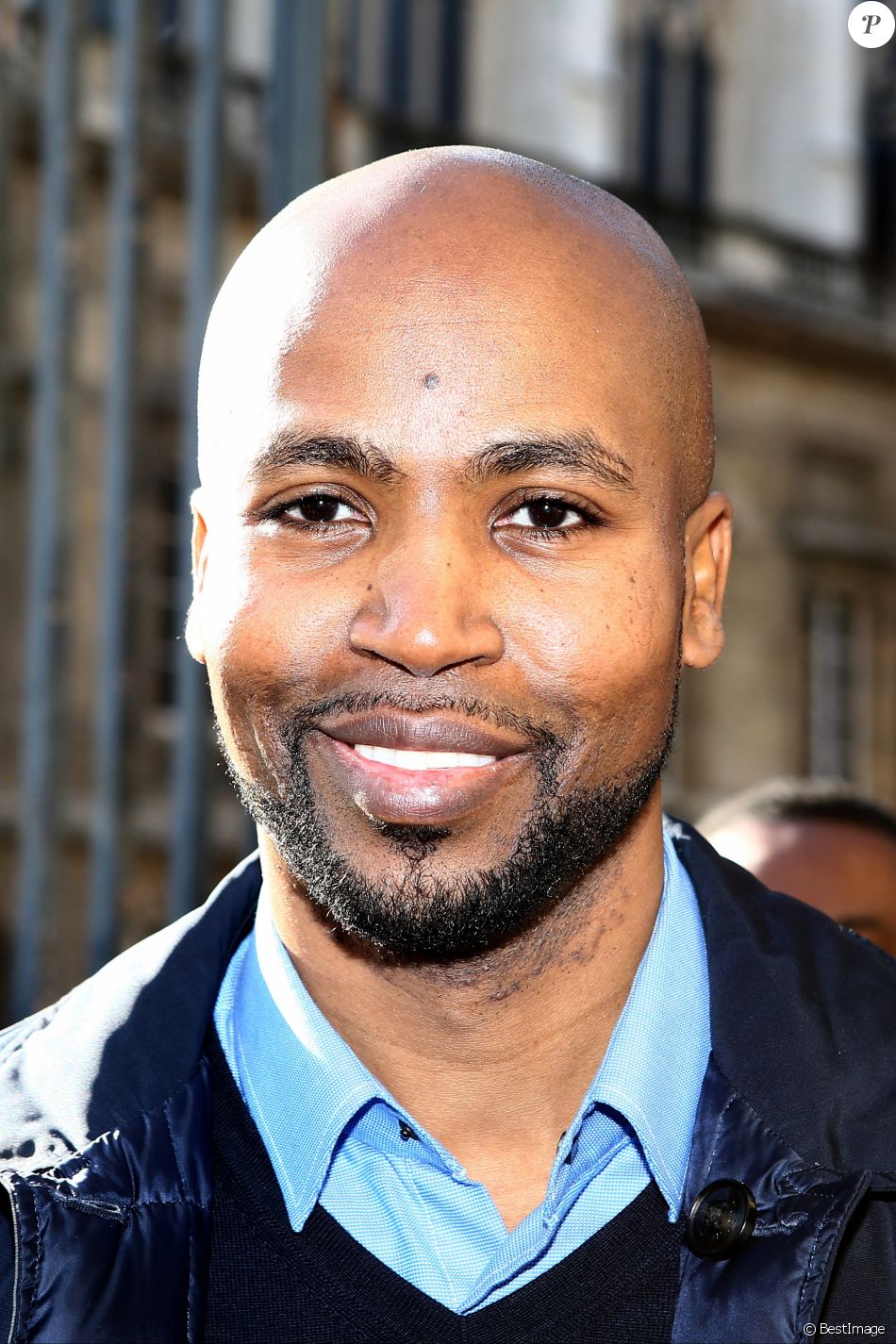 Le rappeur Rohff quitte le tribunal après l'annonce du verdict : 5 ans ...