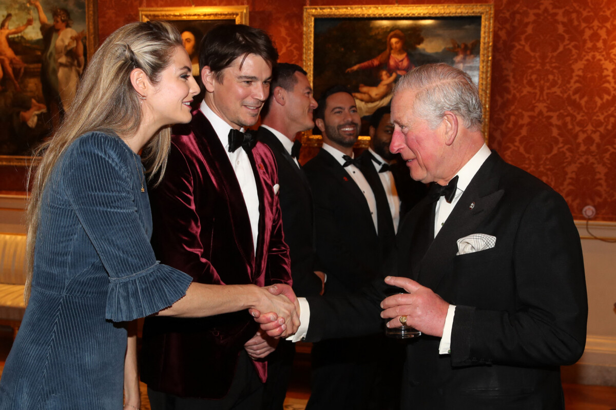 Photo : Le prince Charles avec Josh Hartnett et sa compagne Tamsin ...