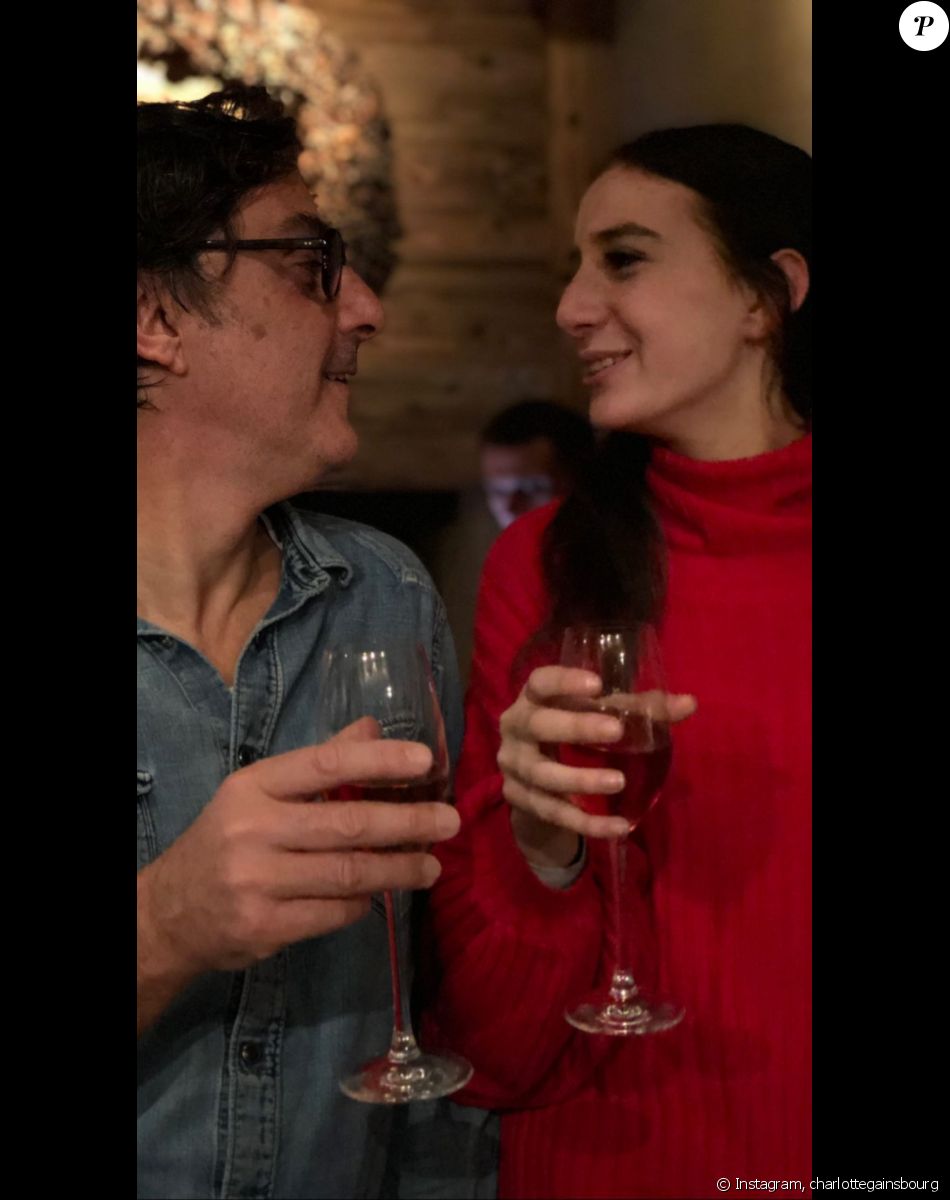 Charlotte Gainsbourg et Yvan Attal : En couple, leur fille Alice s ...