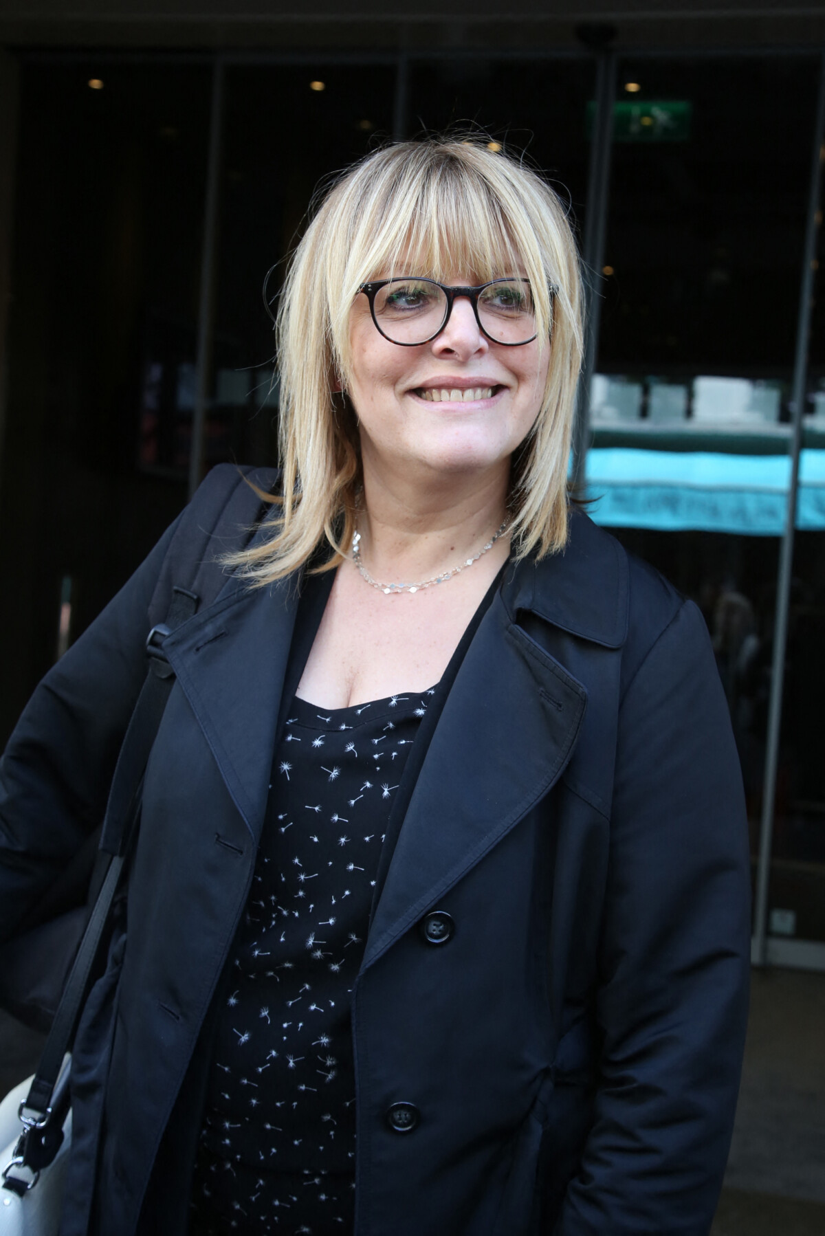 Photo : Exclusif - Caroline Diament - People à la sortie des studios de ...