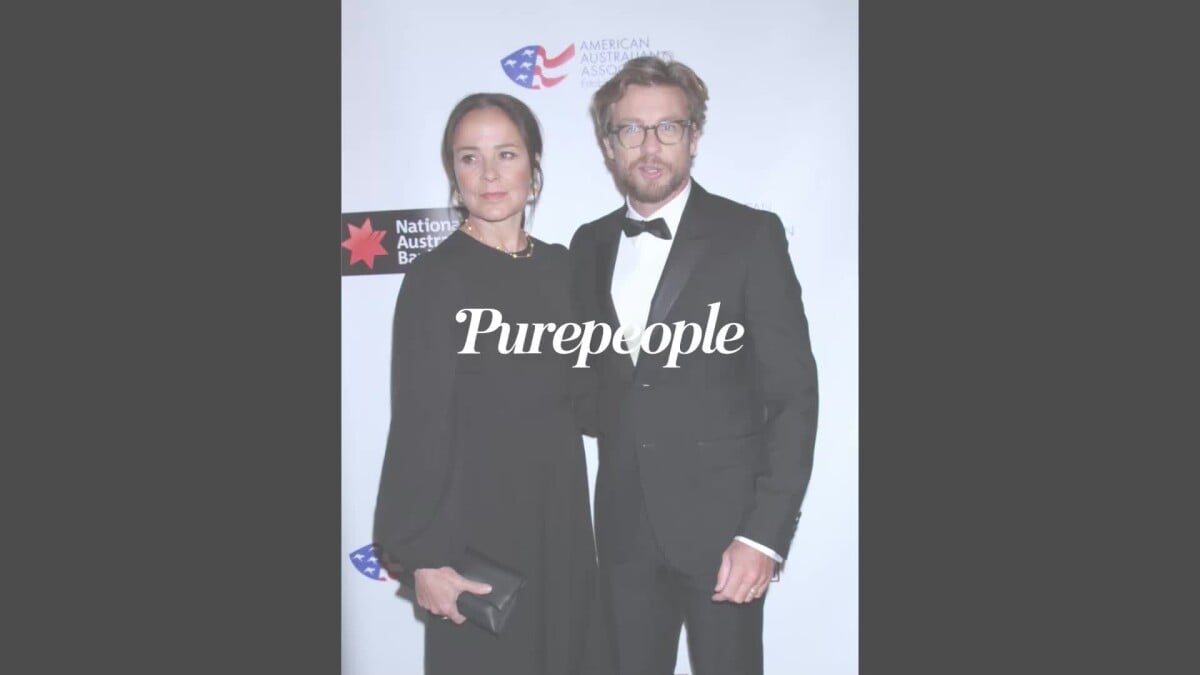 Vidéo : Simon Baker en couple après le divorce : officialisation avec ...