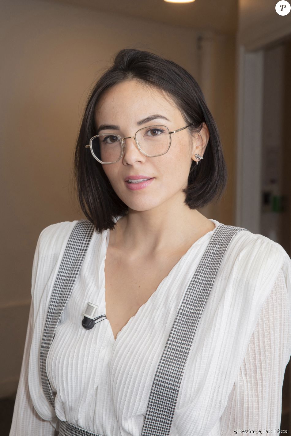 Agathe Auproux recalée d'un restaurant pour son look : l'établissement ...